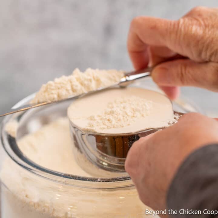 How to Measure Flour - Beyond The Chicken Coop